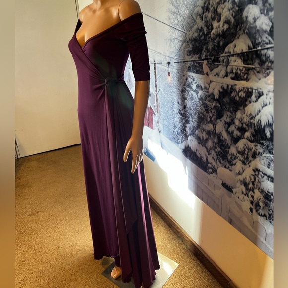 Nilsa Ramirez | Dresses | Nilsa Ramirez Vneck Wrap Luxe Knit Aline ...